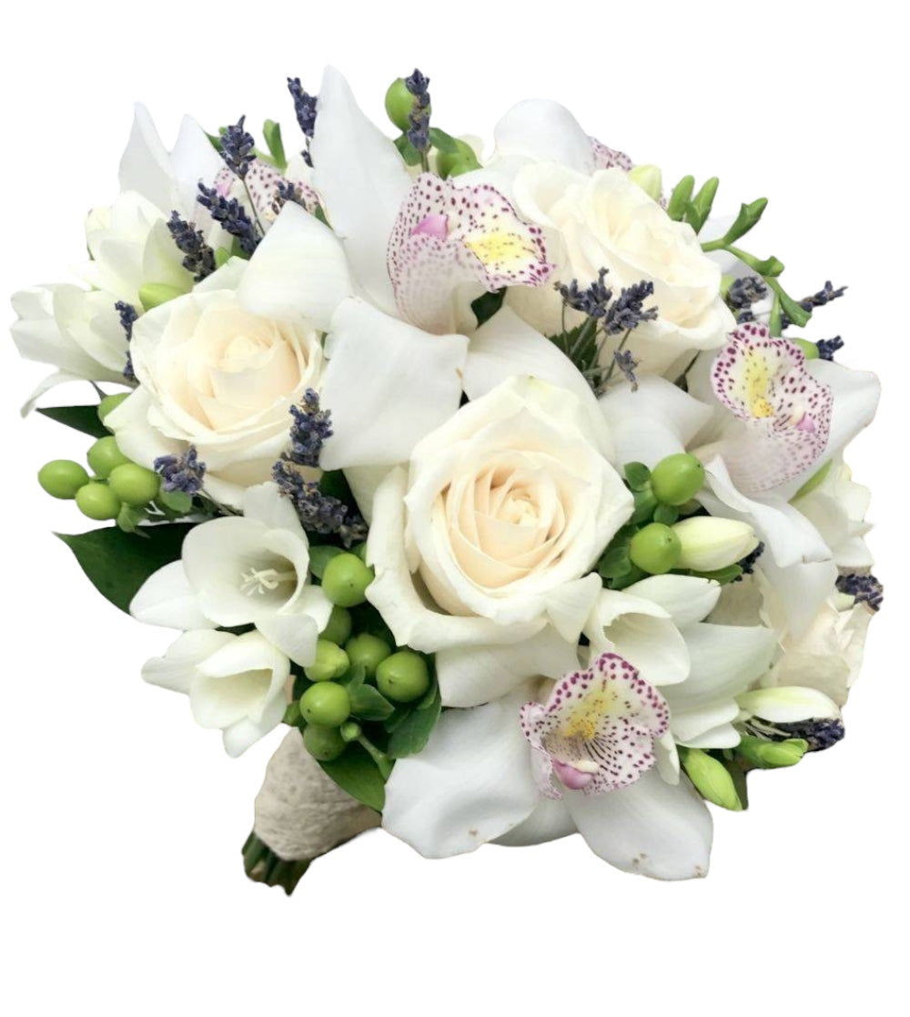 Buchet mireasa orhidee cymbidium si hypericum – Atelier Secret Garden